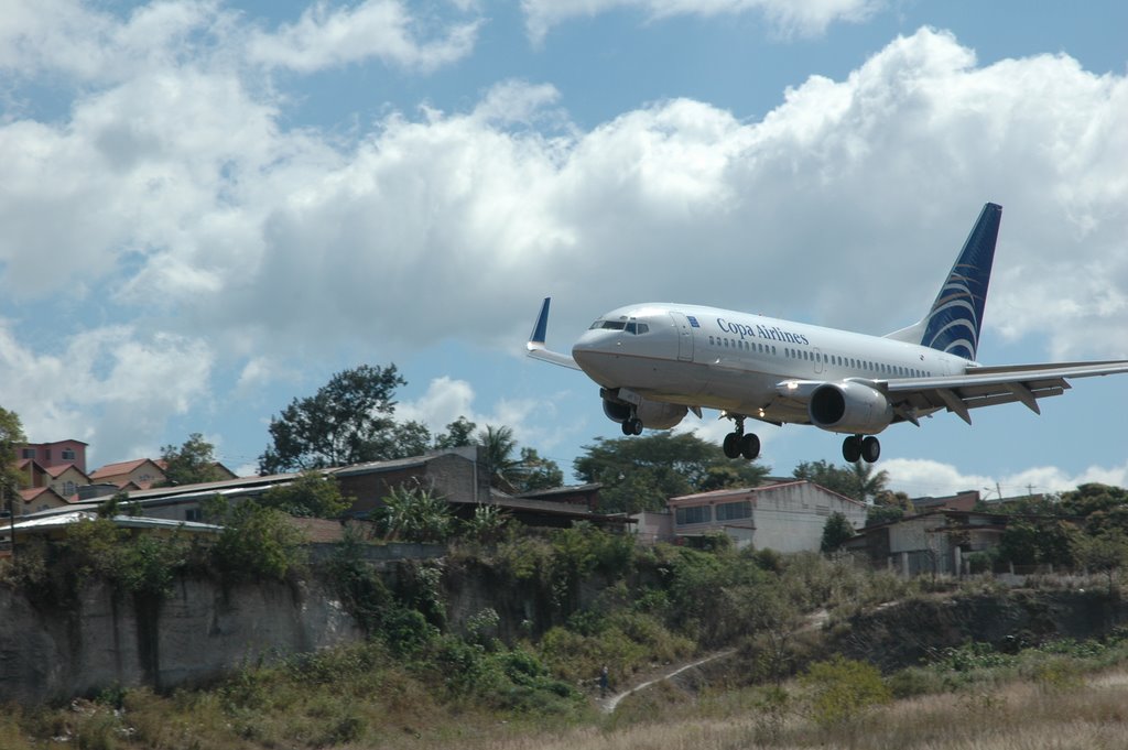 Aeropuerto Internacional Toncontín (TGU) - Aeropuertos.Net